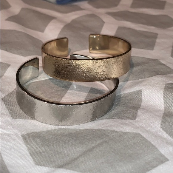 Bloomingdale's | Jewelry | Silver And Gold Hammered Bangles | Poshmark